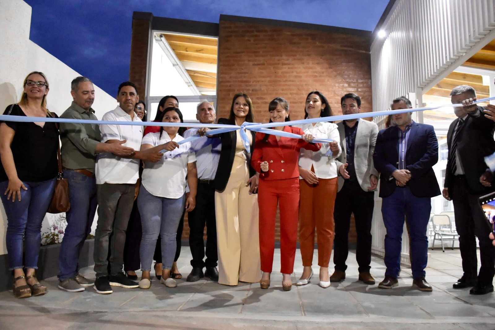 La vicegobernadora encabezó el acto por el 90° aniversario de Los ...